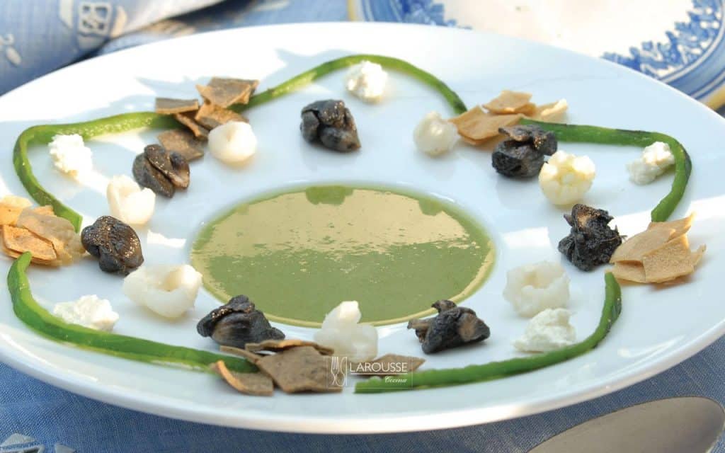 Pozolillo poblano ⋆ Larousse Cocina