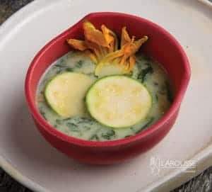 Espesado de chepil, receta de Reyna Mendoza ⋆ Larousse Cocina