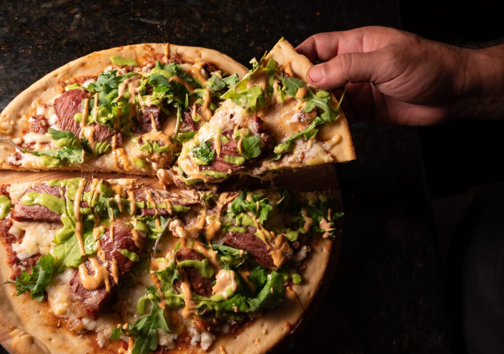 Pizza de carne asada ⋆ Receta ⋆ Larousse Cocina